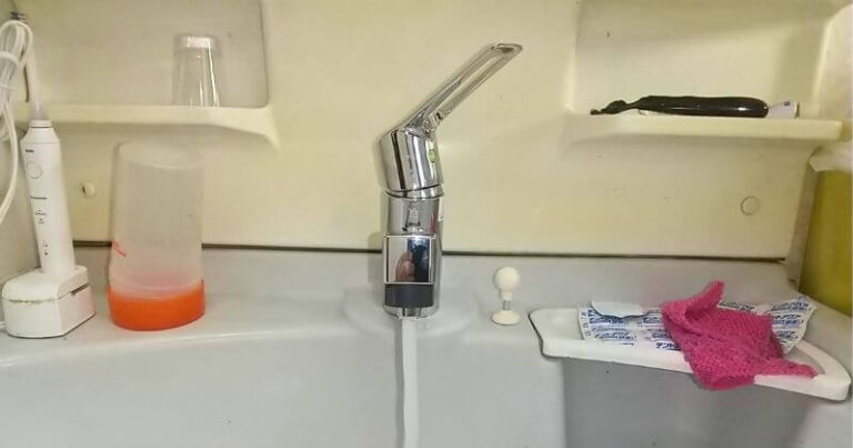 川口市 洗面所の水漏れ | 水漏れ修理 ひまわり水道サービス